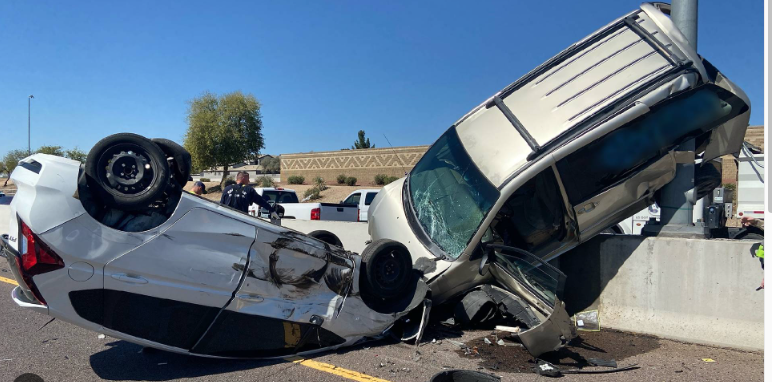 Manejar vehículos y ‘textear’ o hablar por teléfono - El Latino